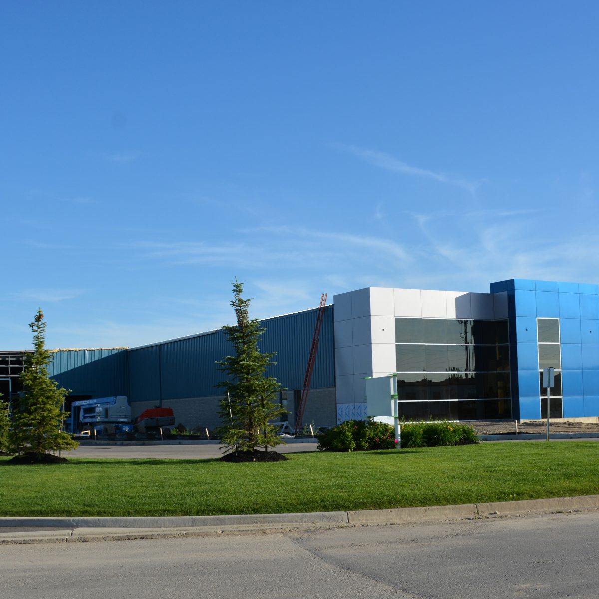 Multi Tenant Industrial Mall – LANCA Contracting Ltd.