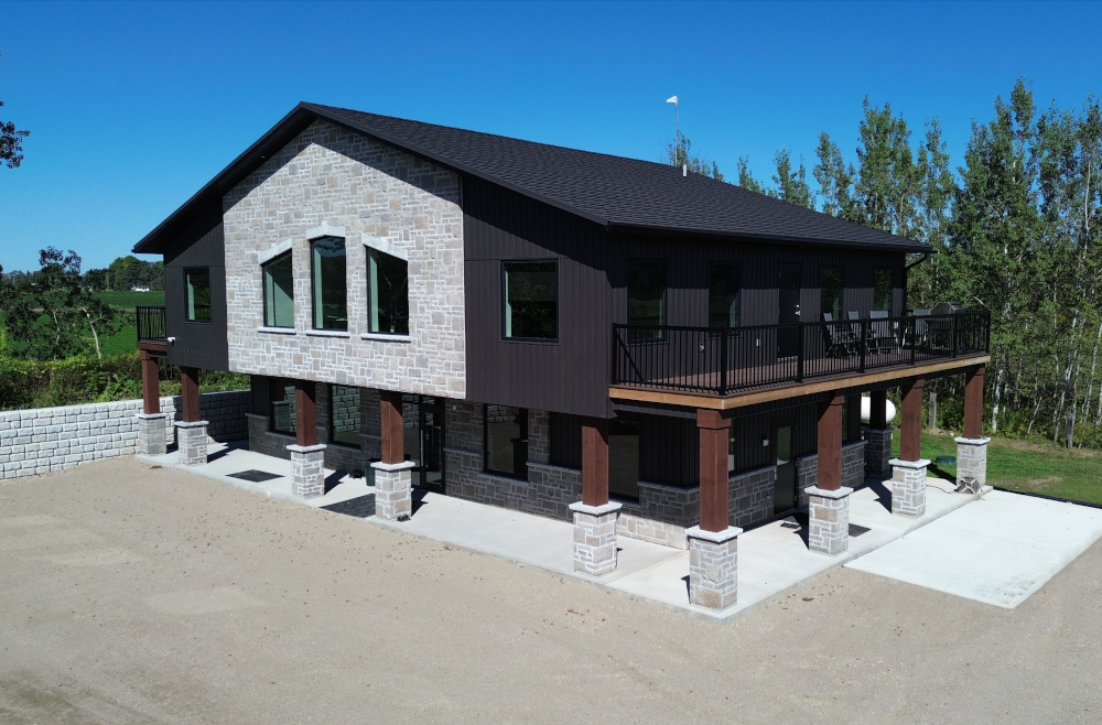 Titan Sales – LANCA Contracting Ltd.